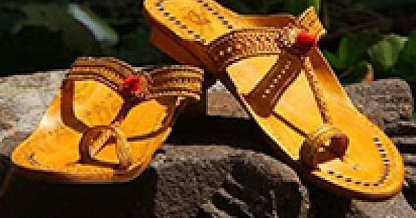 Handmade Kolhapuri Chhapal buy internationally | Indian craft store