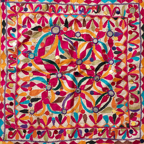 Buy Kutch Embroidered Bag By Gaatha| Indian craft store