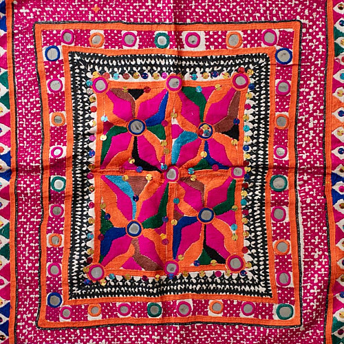 Buy Kutch Embroidered Bag By Gaatha| Indian craft store
