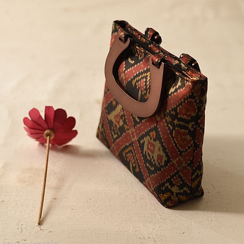 Handmade Handbags & Purses | Indian luxury Handicrafts| Indian craft store