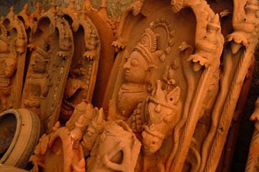 Buy handmade Molela clay terracotta Hanuman idols tiles statues| Indian ...